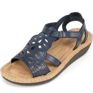 Cliffs by WHITE MOUNTAIN | Shoes | Cliffs Chambray Womens Sandal Navy M ...
